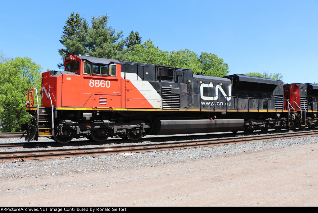 CN 8860